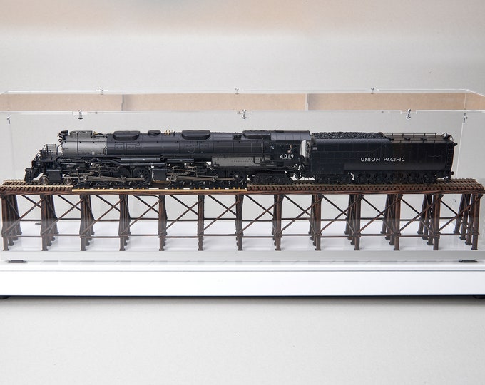 Working Model Train Display Bridge With DCC Light - Etsy