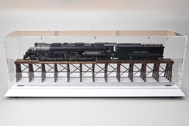 Working Model Train Display Bridge With DCC Light - Etsy