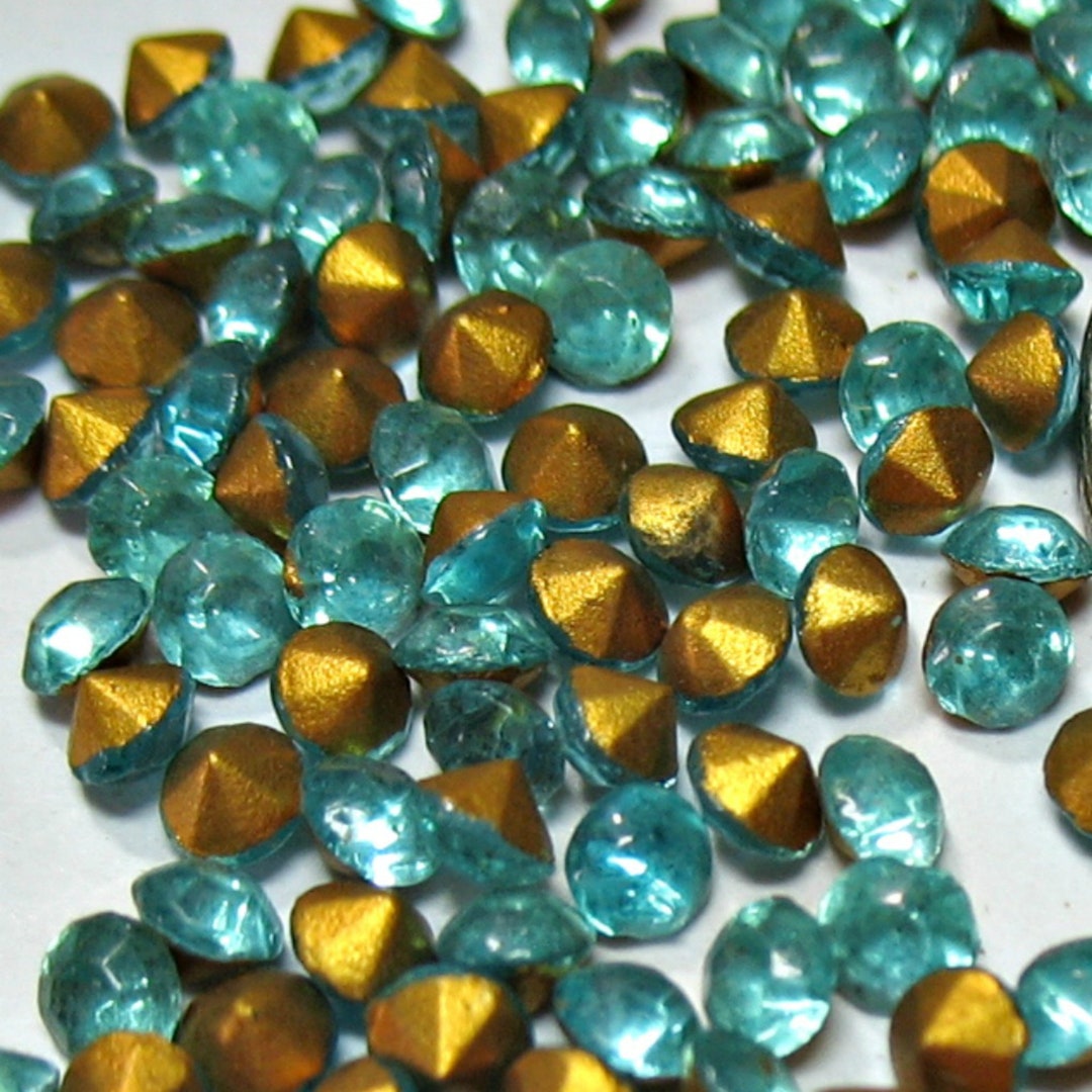 36 Vintage Aqua Blue Chaton SS9 2.5mm Round Gold Foil Back - Etsy