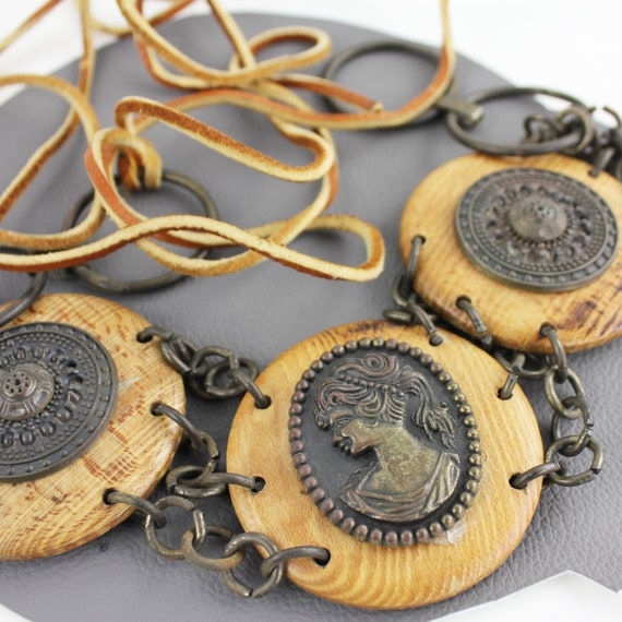 Wood & Brass Cameo Chain Belt / Victorian Inspired Me… - Gem