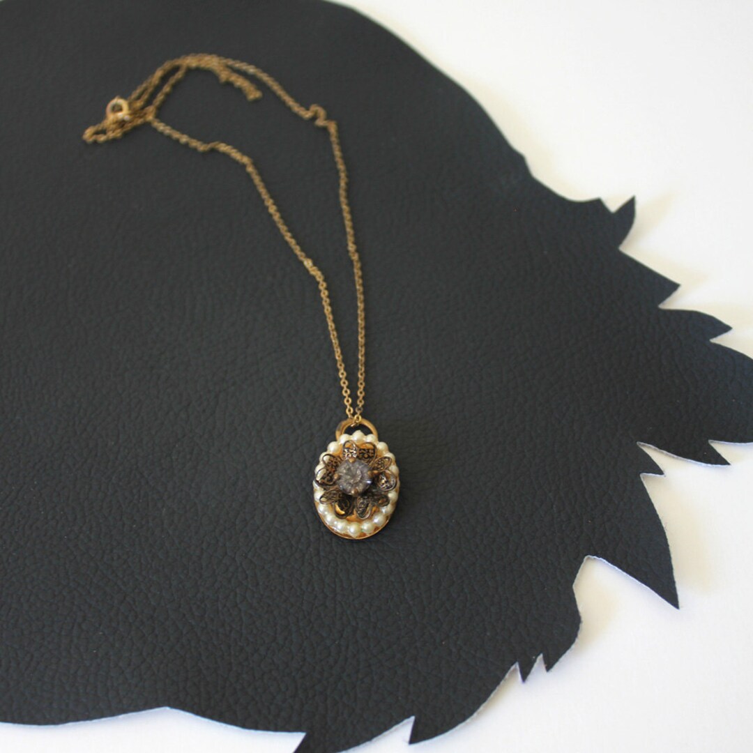 Precious Hazel Stone Gold Necklace - Etsy