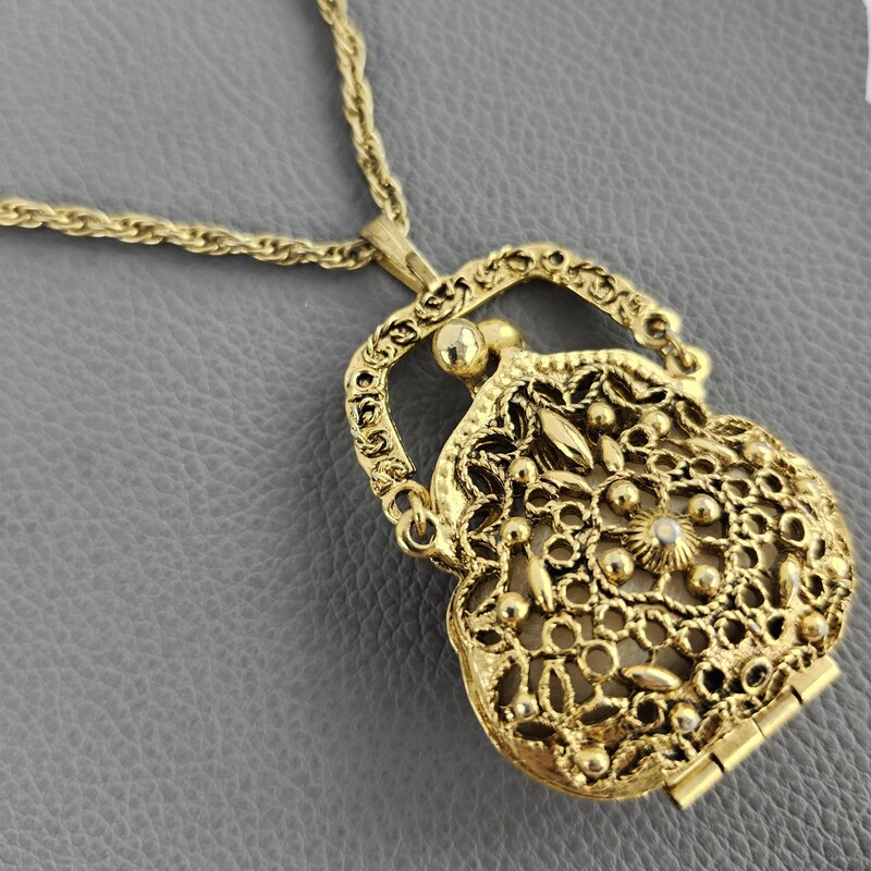 Scent Locket - Etsy