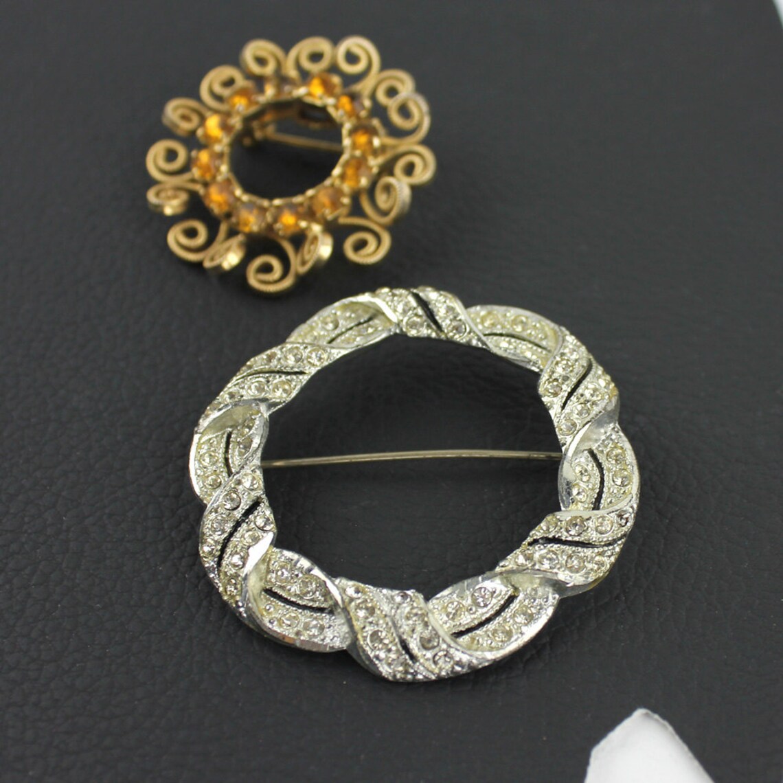 Vintage Rhinestone Wreath Pin Brooch Set - Etsy