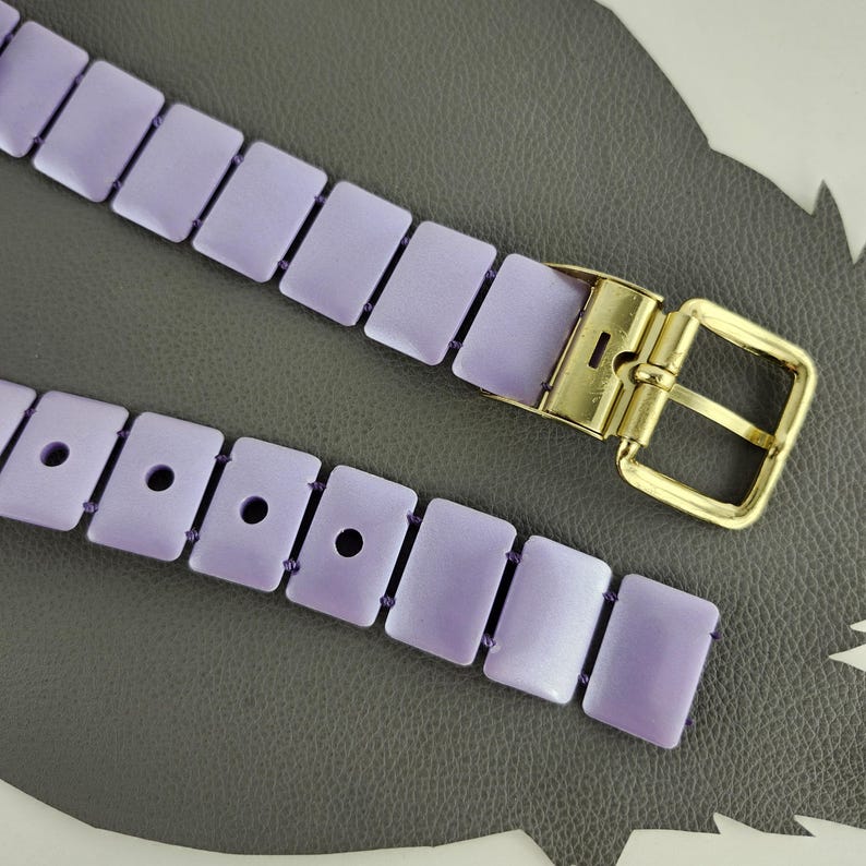 Vintage Lavender Pearlized Plastic Chain Link Belt With Gutos Gold ...