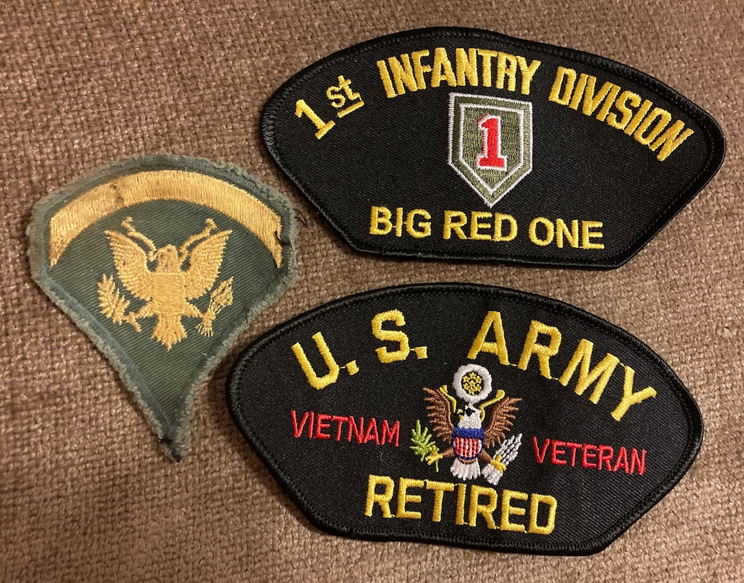 U.S. Army Patches, Vietnam Veteran, Big Red One, Army Specialist Gold ...