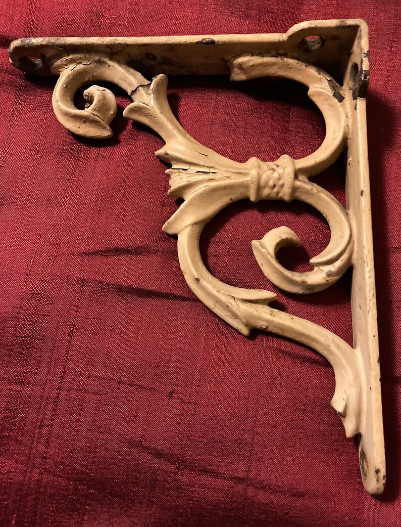 Early 1900s Cast Iron Shelf Brackets Each 5 X 6 Beautiful - Etsy