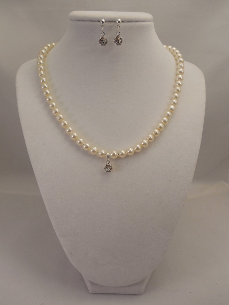 Simple and Fancy Wedding Bridal Set One Strand 6mm Cream | Etsy