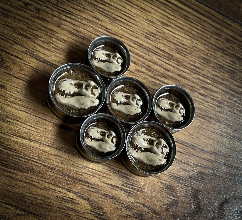3D Hand Painted T Rex Skull Plugs, Dinosaur Gauges, 16mm+ - Etsy