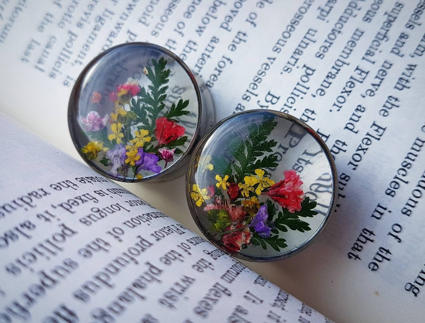 Pressed Flower Plugs. FOR PAIR. 8mm and Up - Etsy