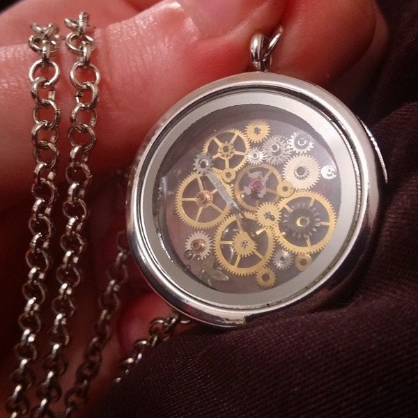 Clock Locket - Etsy