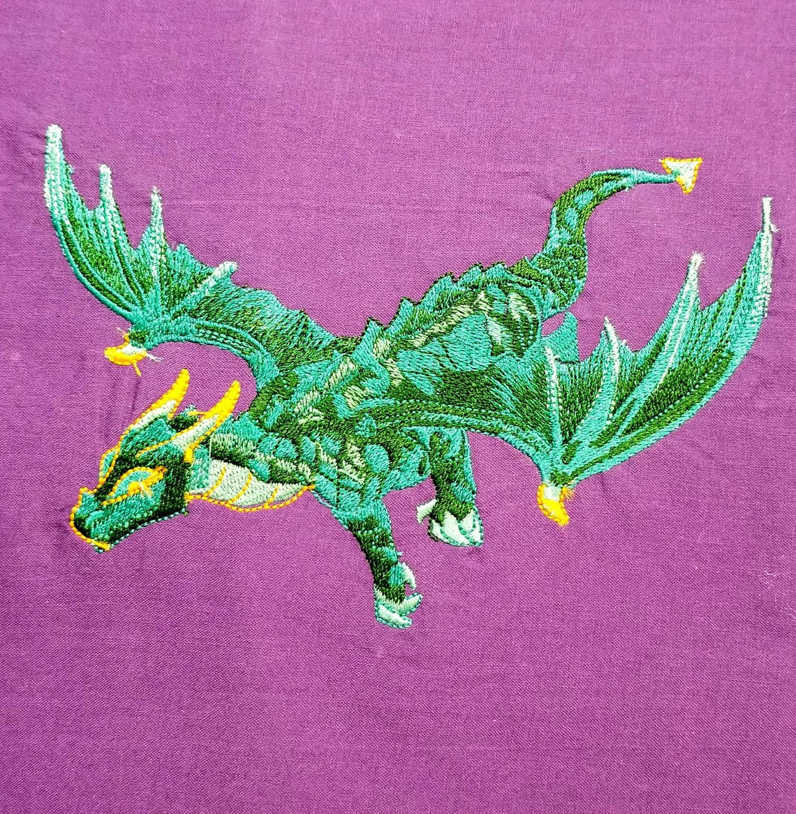 Dragon Embroidered Quilt Block Quilt Square - Etsy