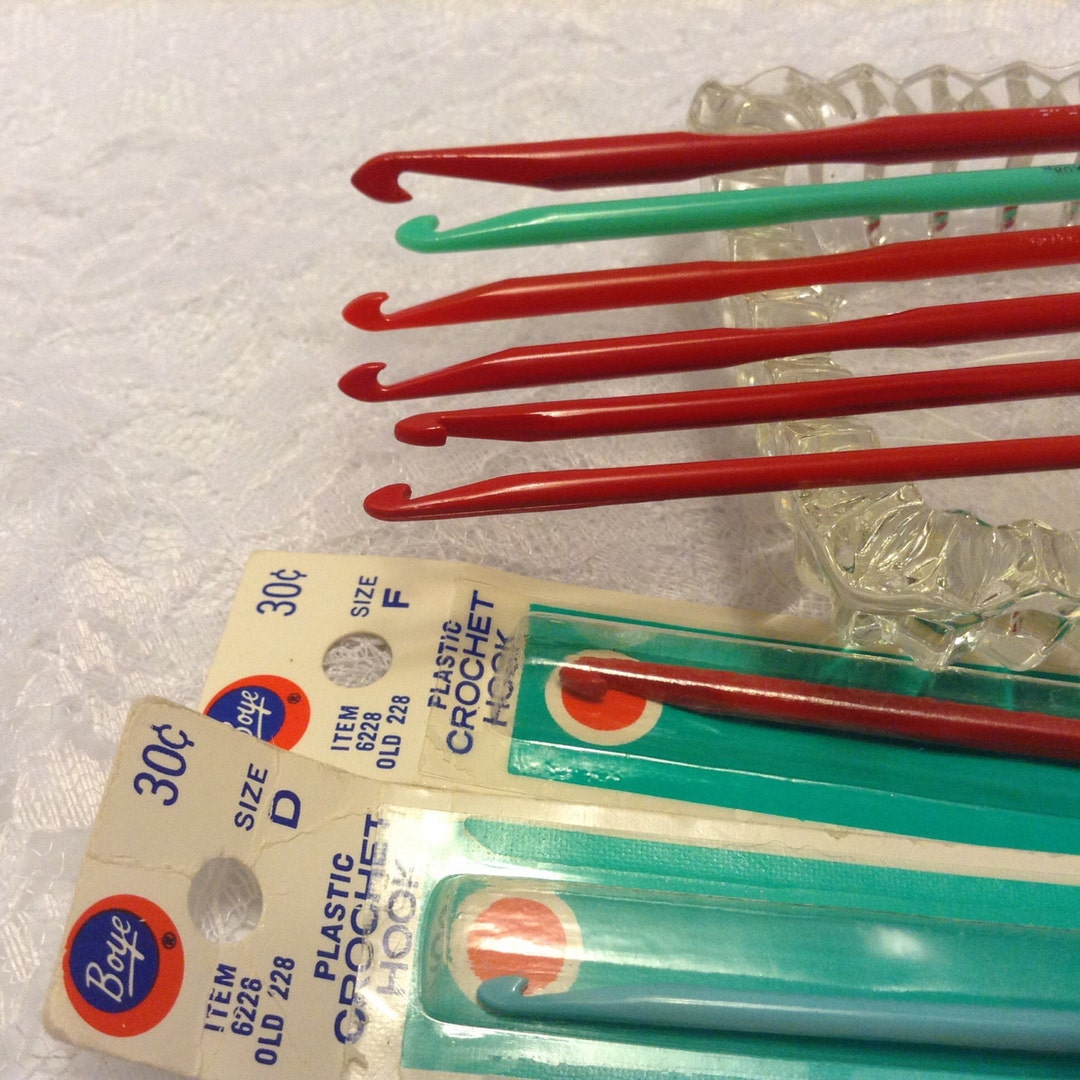 Boye Brand, Vintage Plastic, 30 Cent Mark, Crochet Hook, Single Hook ...