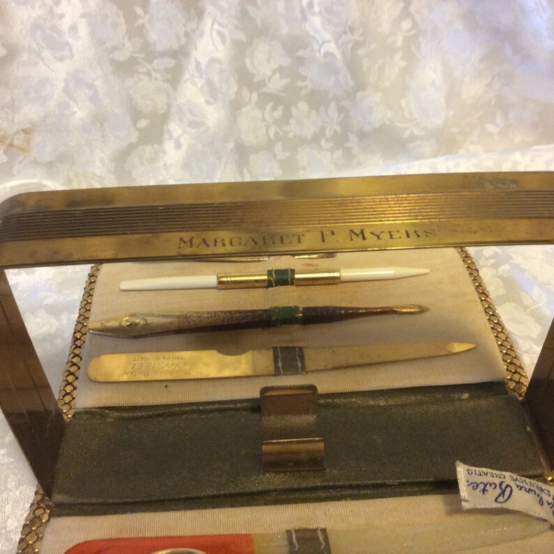 Barbara BATES, Gold Lame, Manicure Kit, Beautiful Exterior, Could Be ...