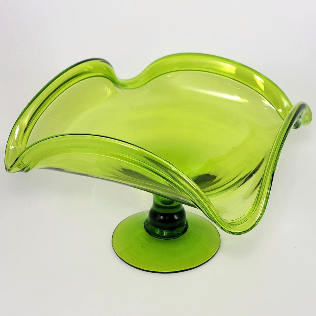 Vintage Blenko 6950 Pedestal Bowl Wavy Ribbon Edge 13" GREEN 1975 Blown ...