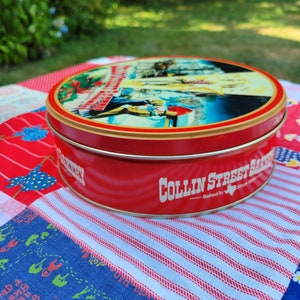 Fruitcake Tin 8 Collins Street Bakery Corsicana TX Christmas Button Tin ...