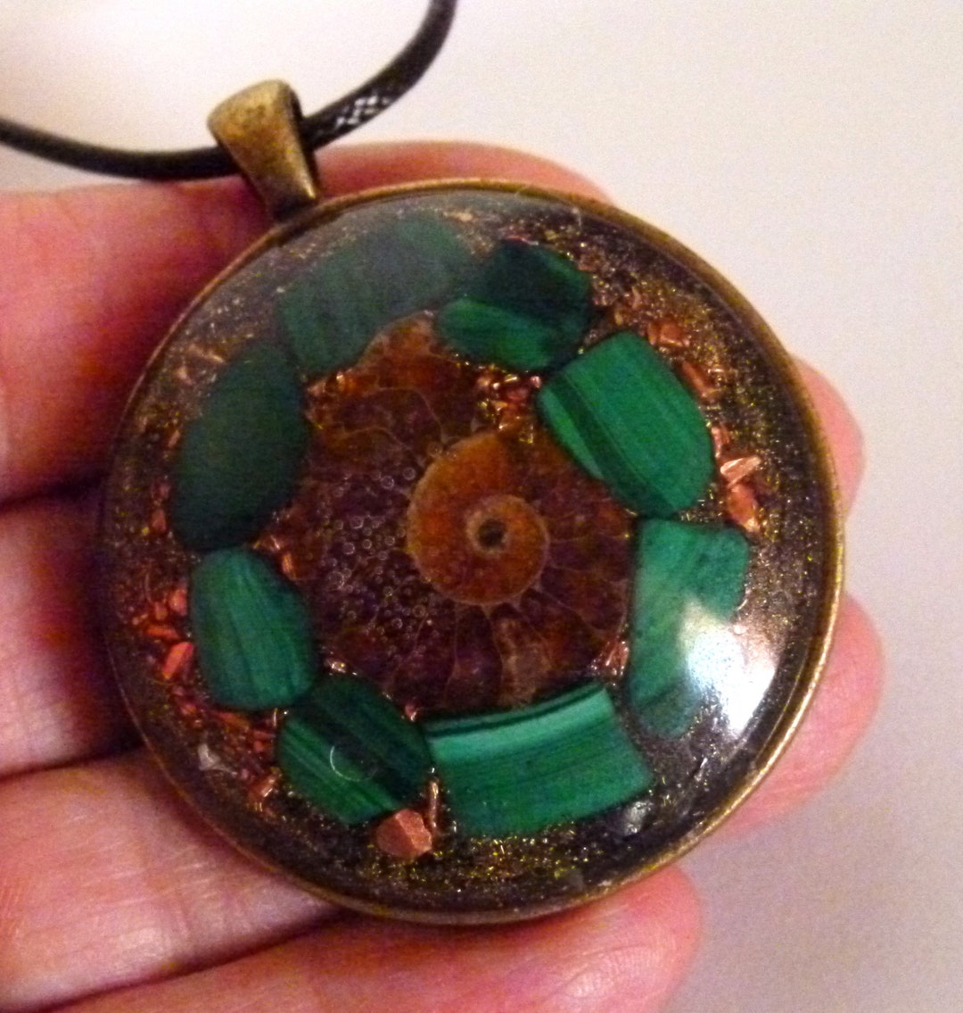 TACHYON Energy PENDANT Generator Malachite & Ammonite Protection ...