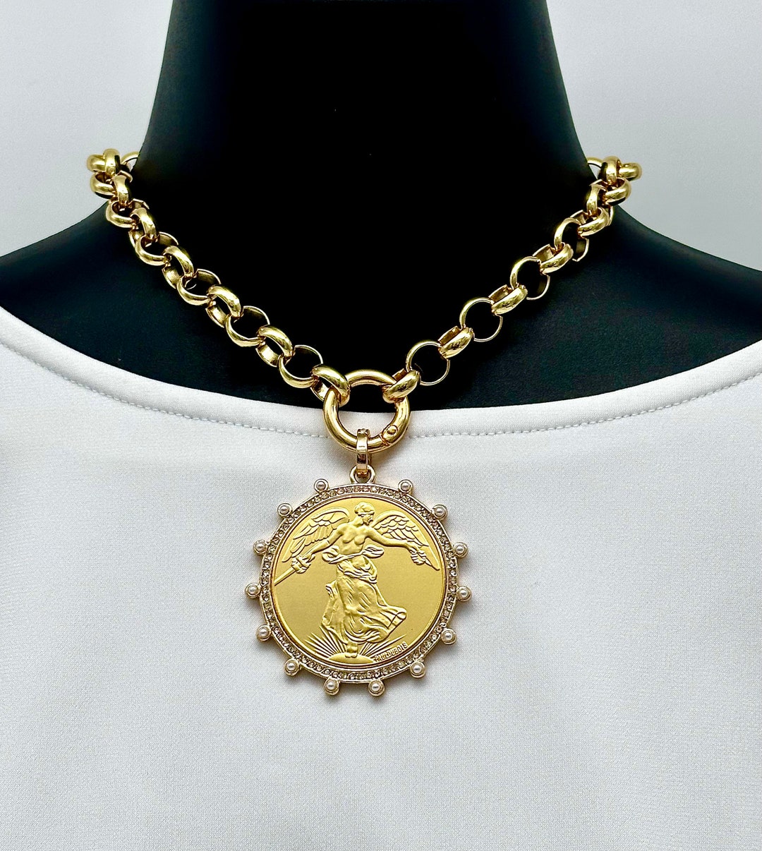 Large Gold Pearl Coin Necklace. Gold Rolo Chain. Commemorative - Etsy