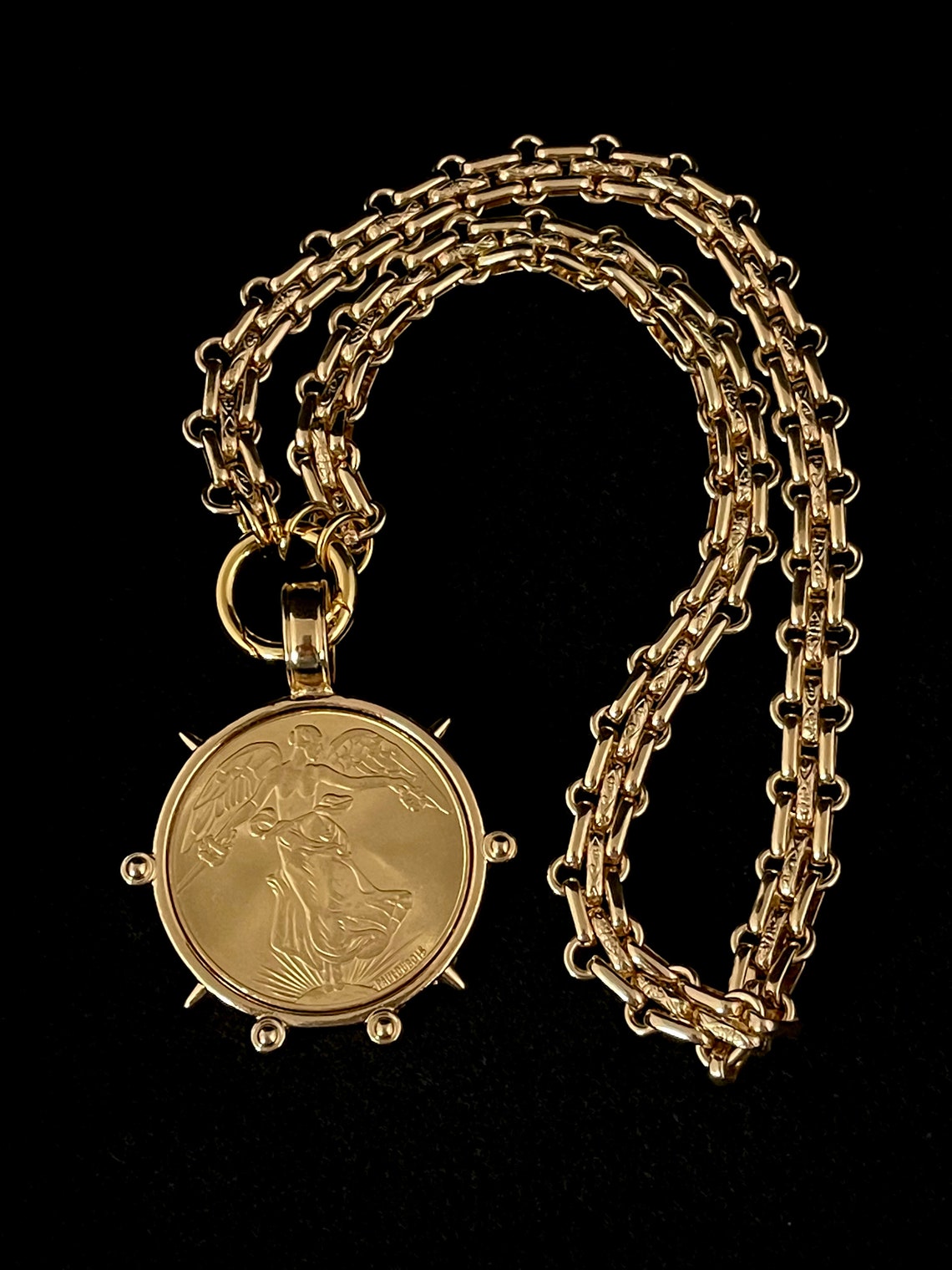 Gold Chain Necklace. Large Coin. Commemorative Coin. Chunky - Etsy