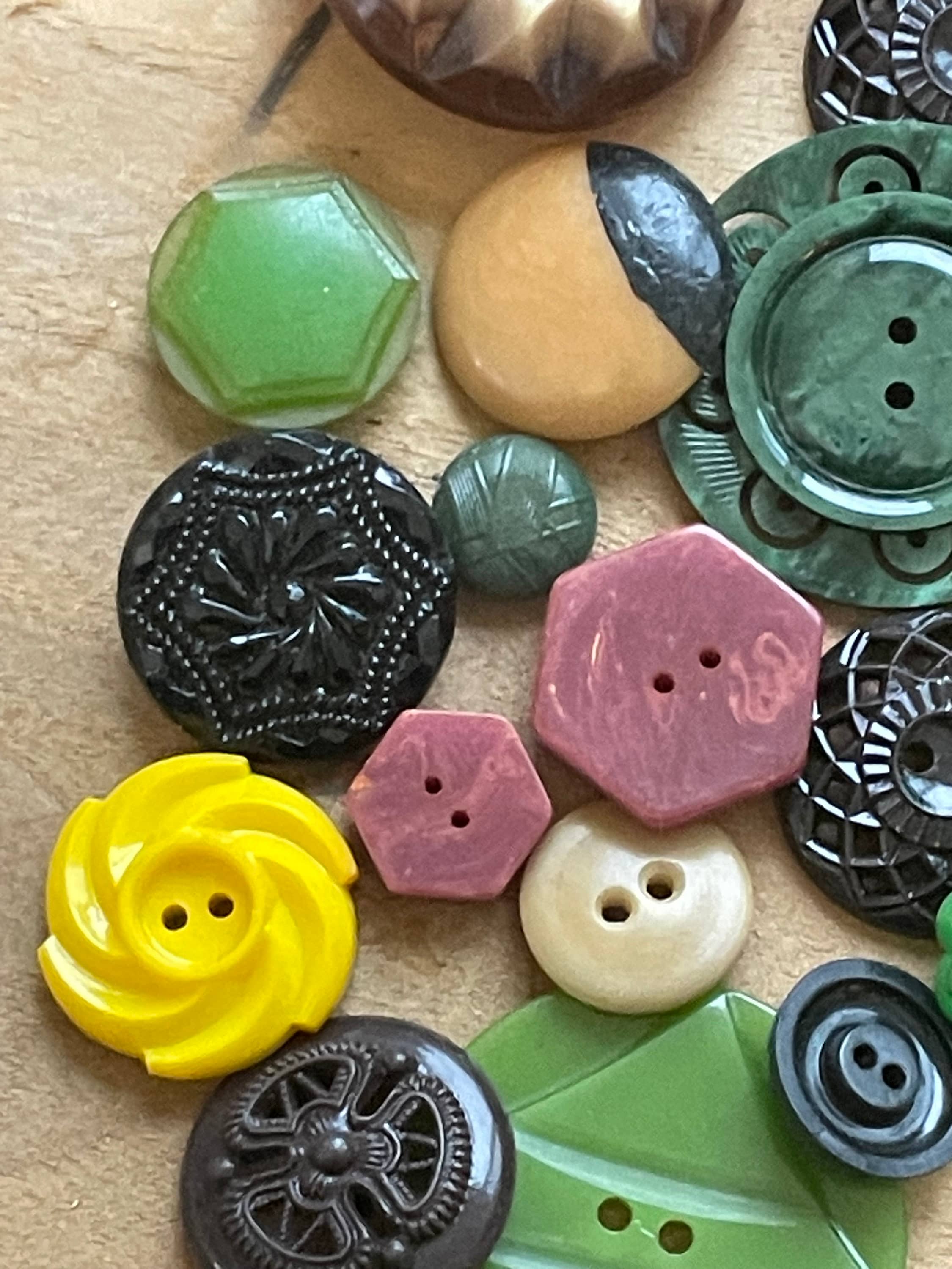 Lot of Pierced Fancy Plastic Buttons - Pretty in Pink - Doll Buttons ...