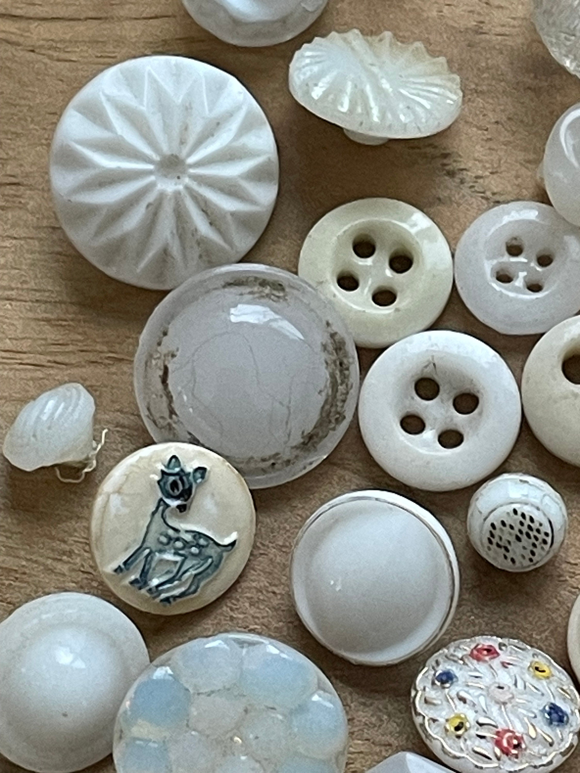 Huge Lot of Vintage Glass and Porcelain Buttons Underwear Buttons Deer ...