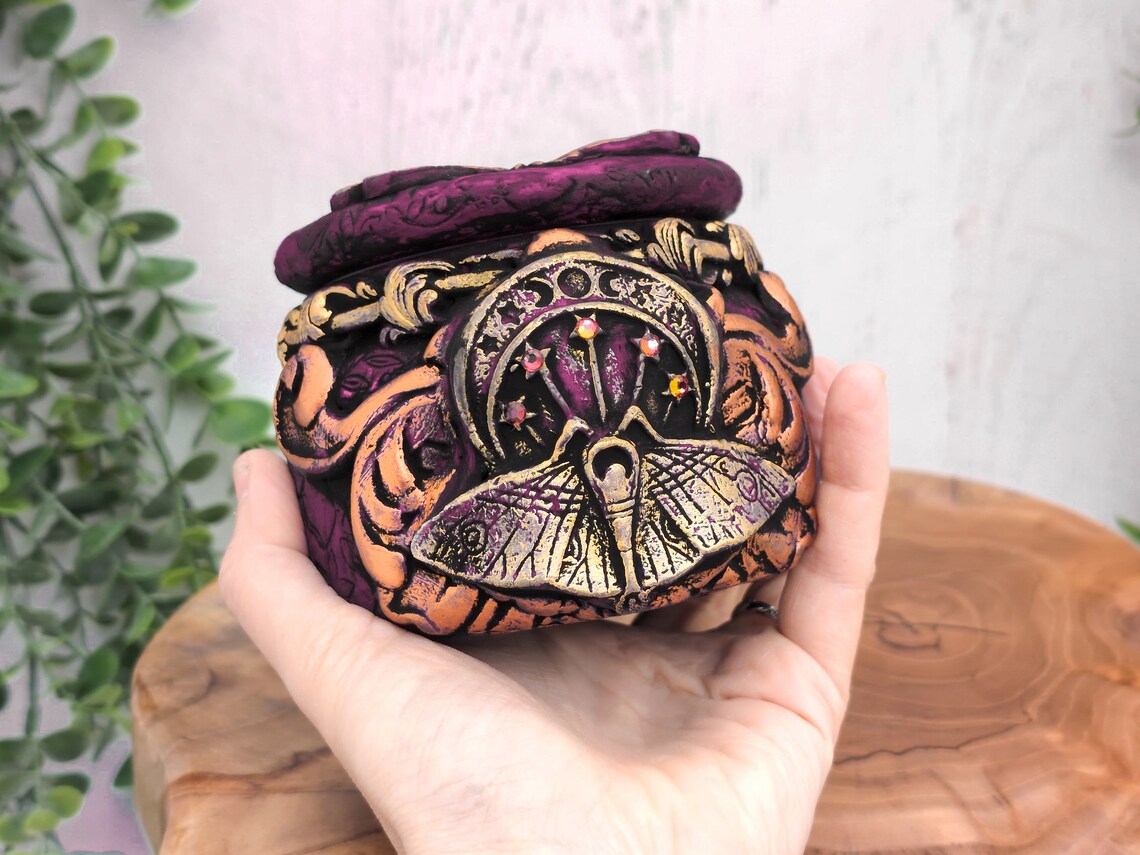 Lunar Moth Urn, Memorial Pet Urn, Small Keepsake Jar for Human Ashes ...