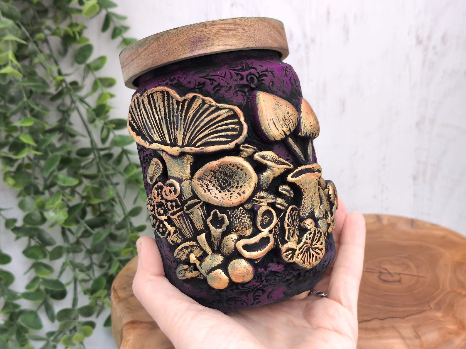 Mushroom Urn, Memorial Pet Urn, Small Keepsake Jar for Human Ashes ...