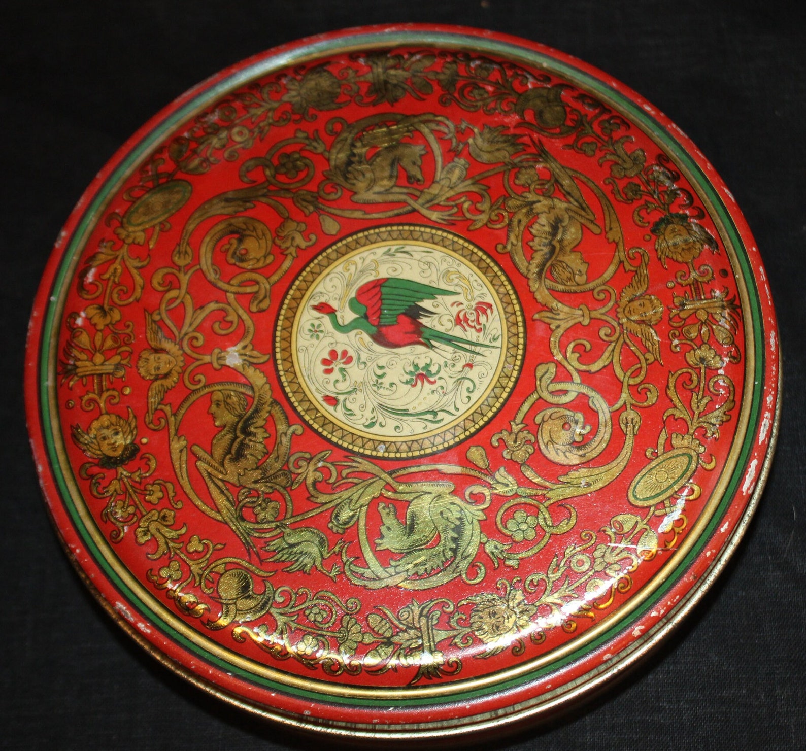 Vintage Canco Red Gold and Green Tin Great Graphics - Etsy