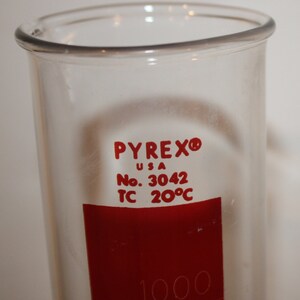 Pyrex 1000ml Graduated Cylinder Beaker- No. 3042-- Makes a Great and ...