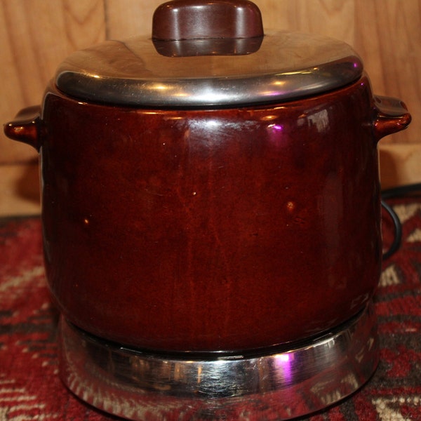 1950s Bean Pot - Etsy