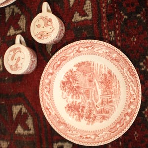 Wonderful Red and White Memory Lane Royal Ironstone Dinnerware Set-made ...