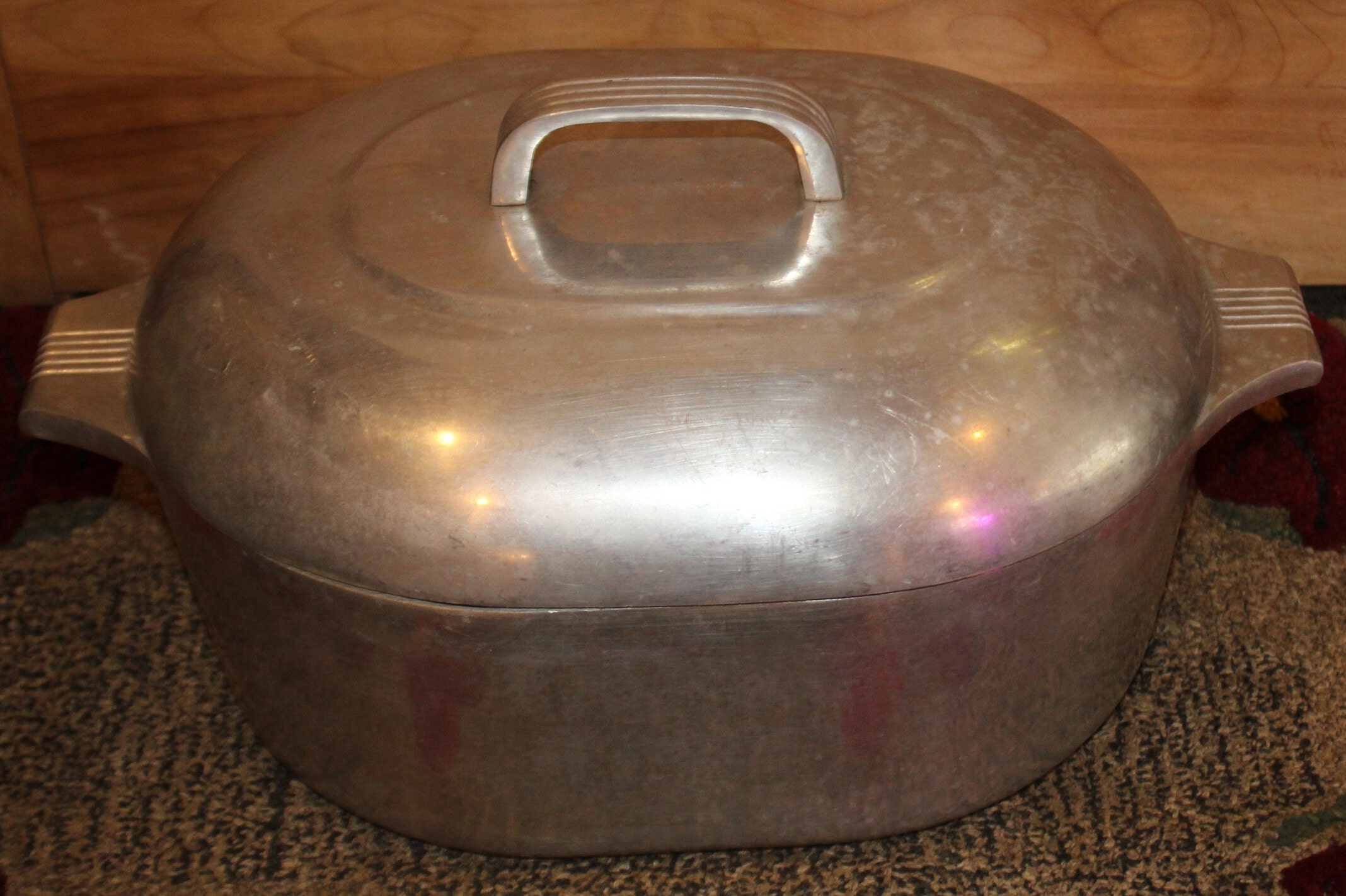 Great 8 Qt. Oval Wagner Ware Magnalite Cast Aluminum Roaster and Lid ...