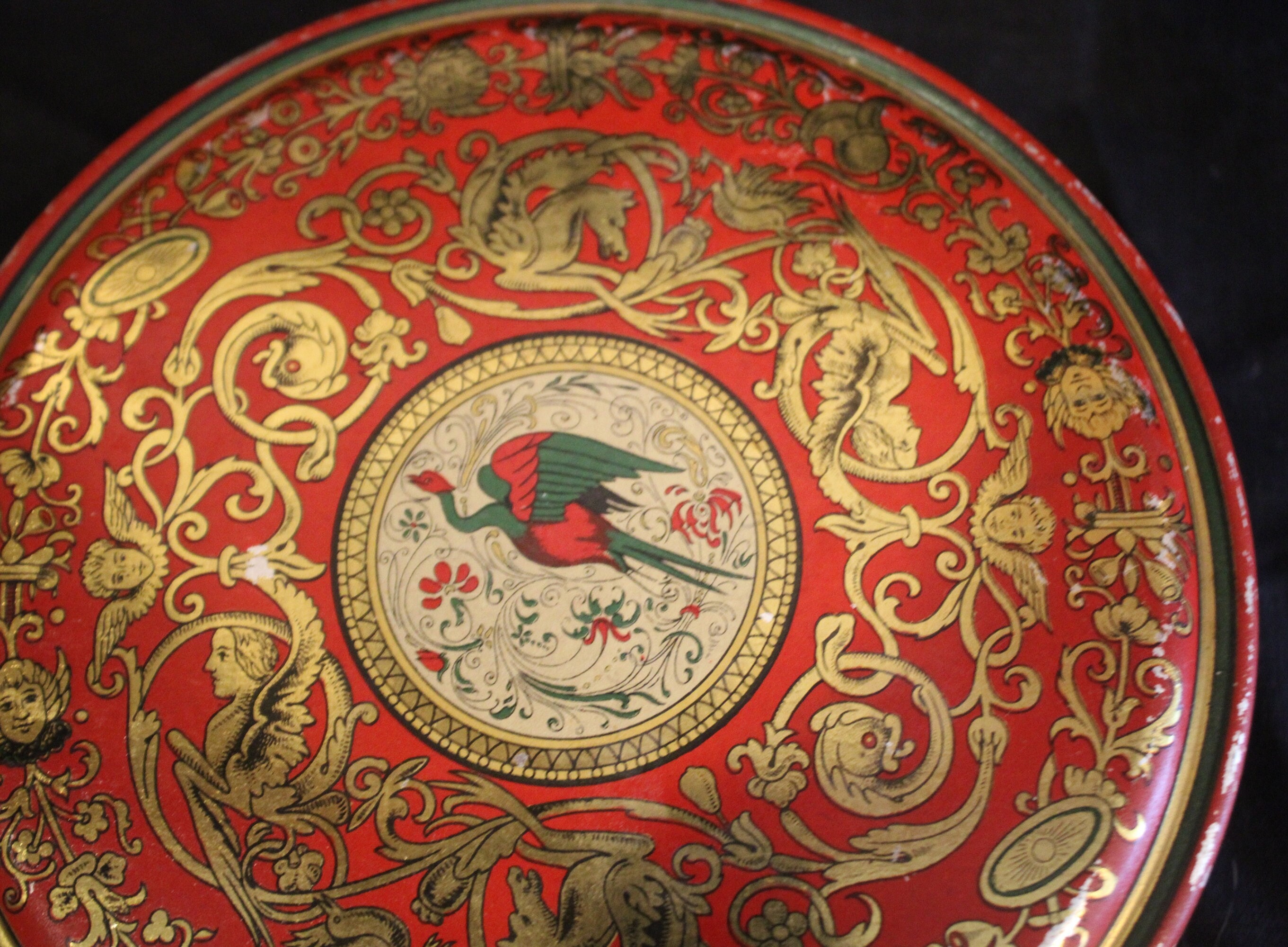 Vintage Canco Red Gold and Green Tin Great Graphics - Etsy