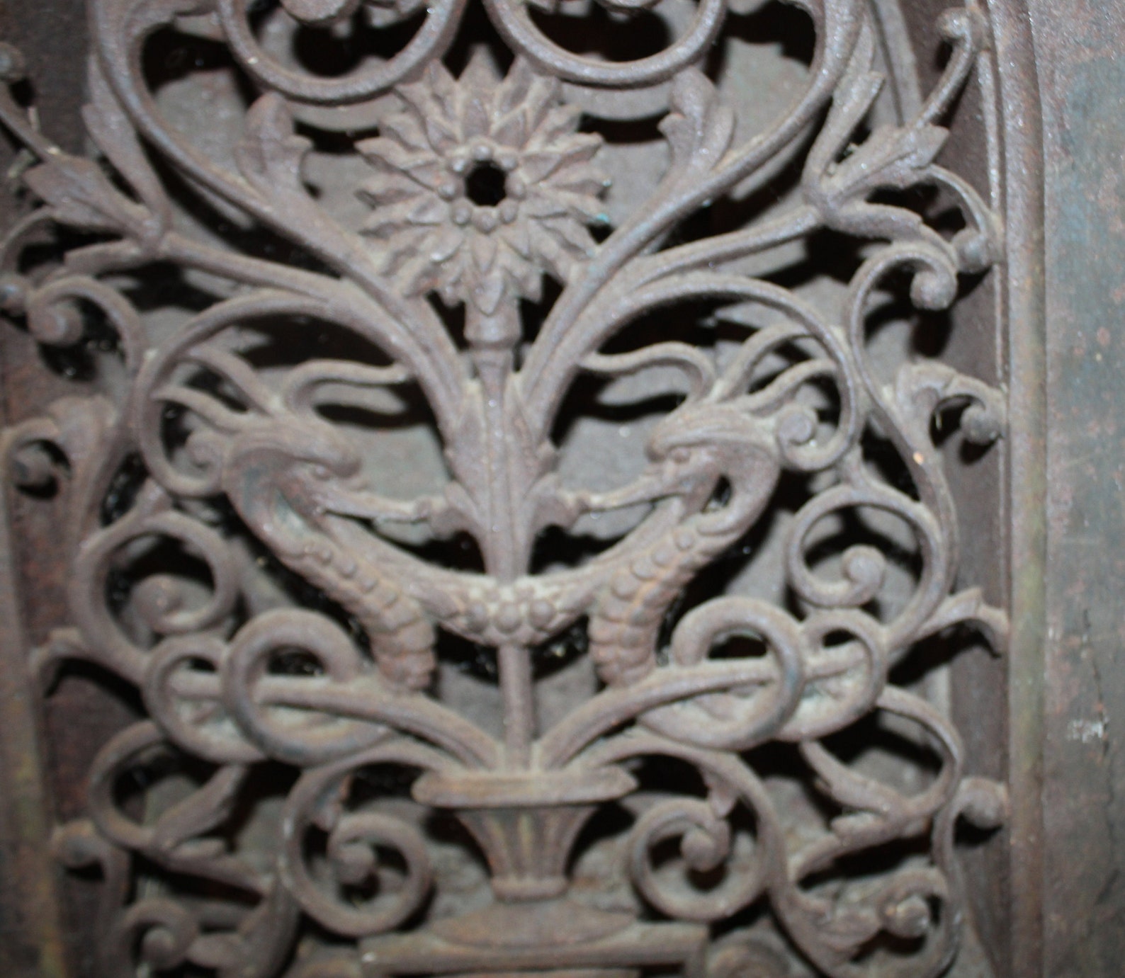 Ornate Art Nouveau Iron Tombstone Heat Register/grate With Flower in a ...