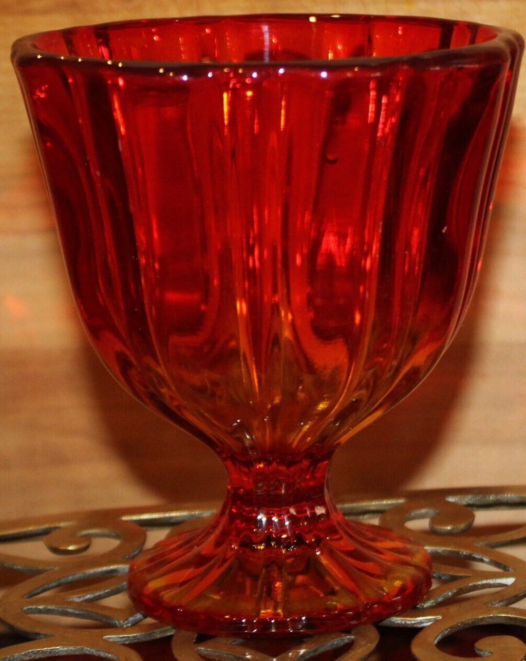 Great Midcentury L.E. Smith Orange Amberina Glass Pedestal Candy Dish ...