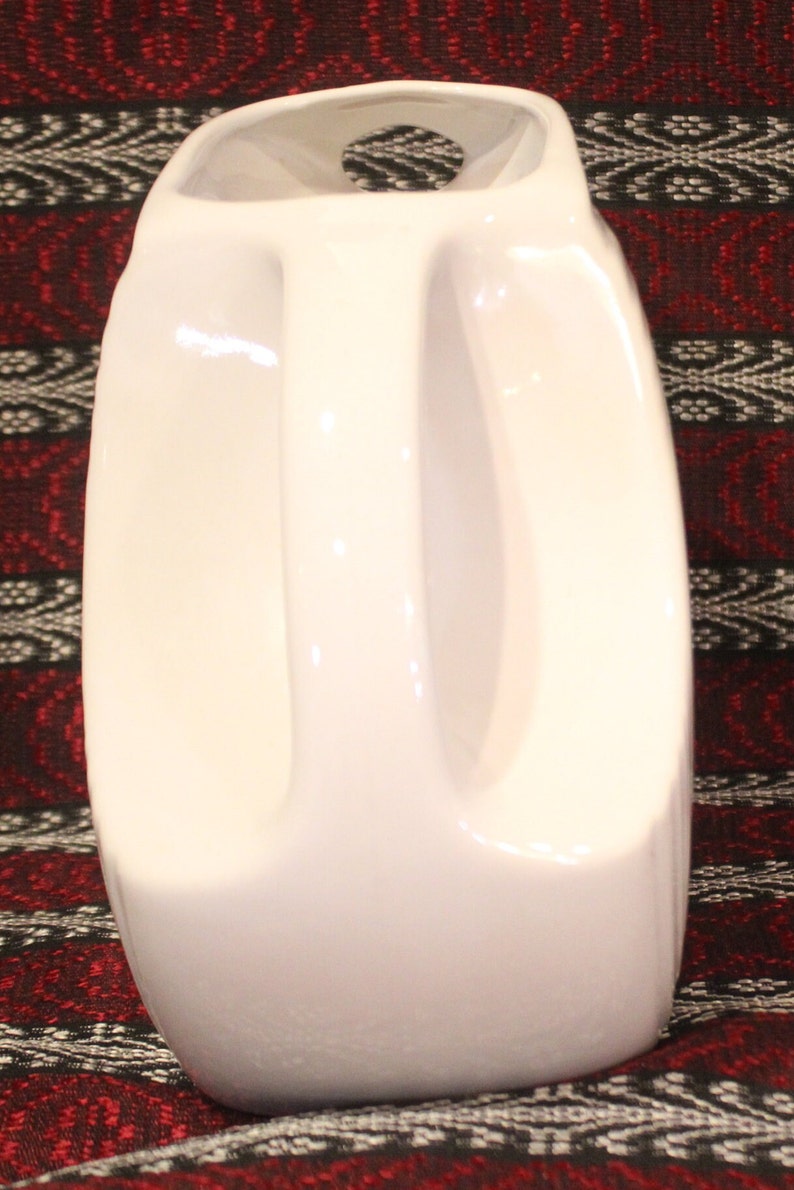 Vintage Retro Fiesta White Disc Water Pitcher- Great for Lemonade or ...