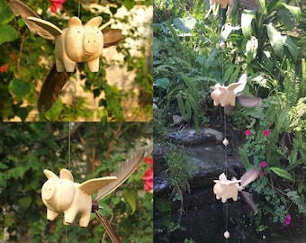 Four Flying Pigs Metal Wind Catcher Spinner Rustic Garden when Pigs Fly ...