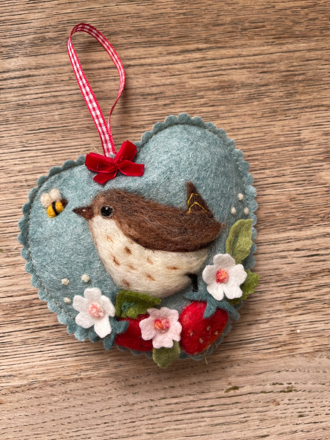 Wren and Strawberries Heart Needle Felting Kit - Learn With Libertys ...