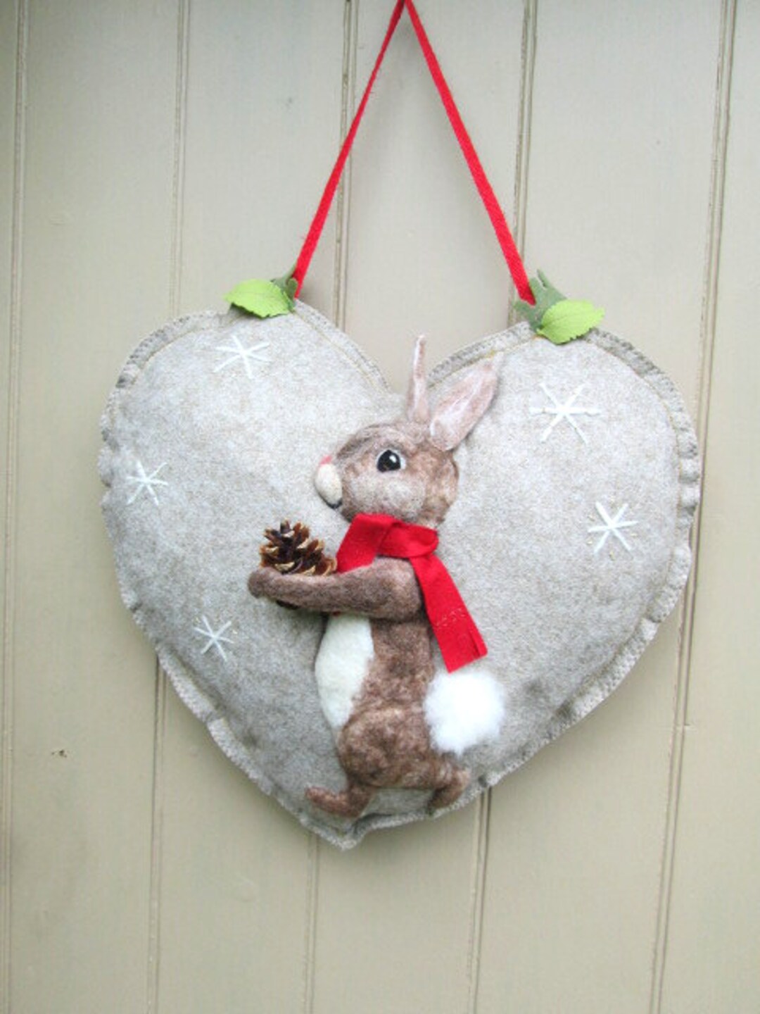 Large Heart Wreath, Needle Felted Rabbit on Heart Hanging Decoration ...