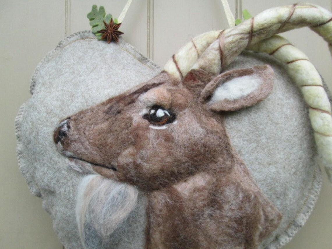 Large Heart Wreath Needle Felted Rabbit on Heart Hanging - Etsy