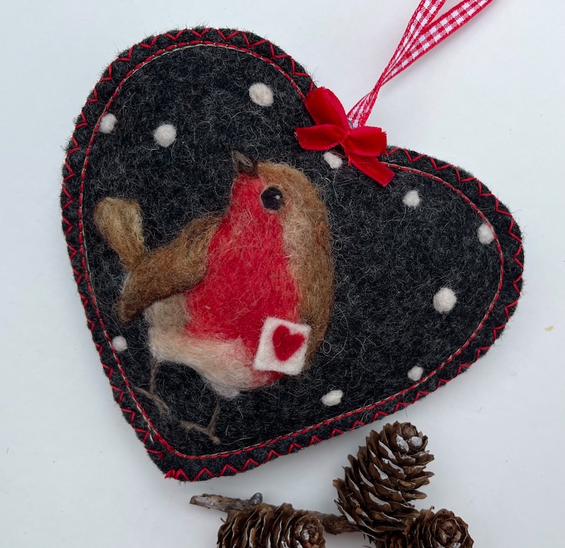 Robin With Love Letter - Holiday Decoration - Wool Hanging Heart With ...