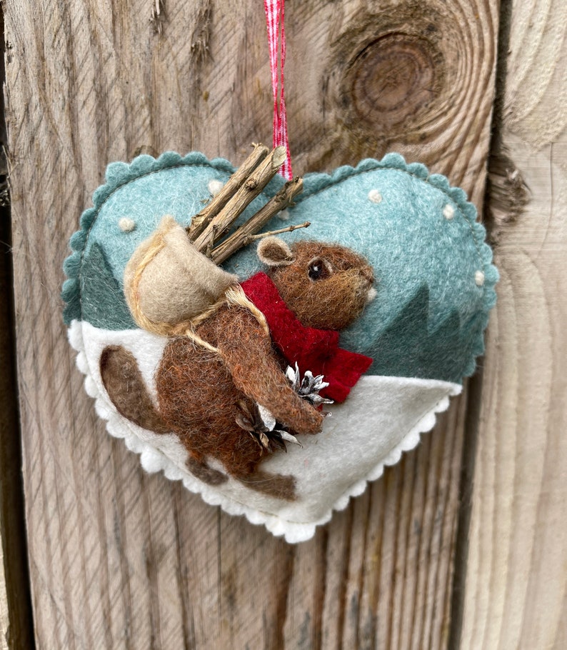 Beaver Holiday Decoration - Wool Hanging Heart With 3d Felt Beaver ...