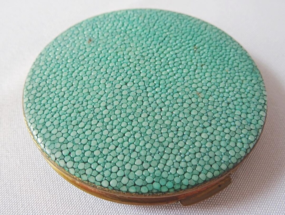 Vintage Stratton Compact 1950s Ladies Powder Green Shagreen Vanity 50s ...