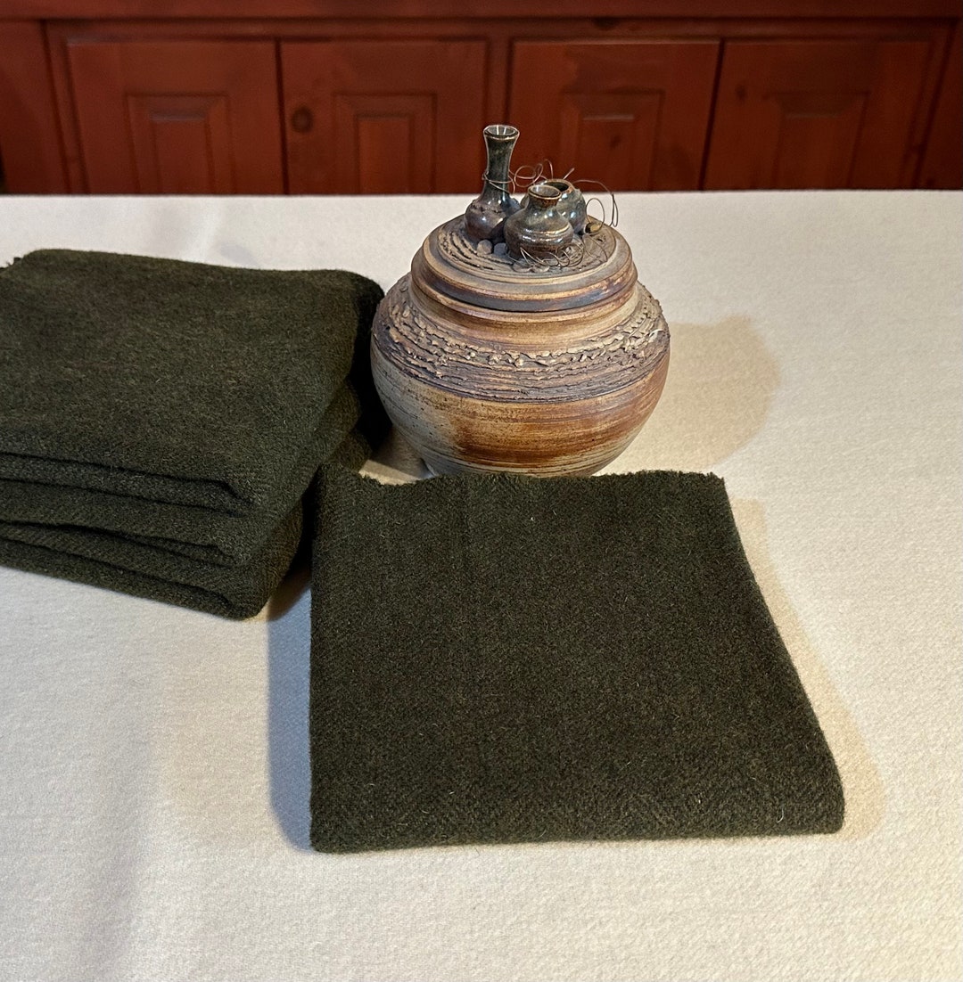 Deep Evergreen Texture, Hand Dyed Wool Fabric for Rug Hooking, Applique ...