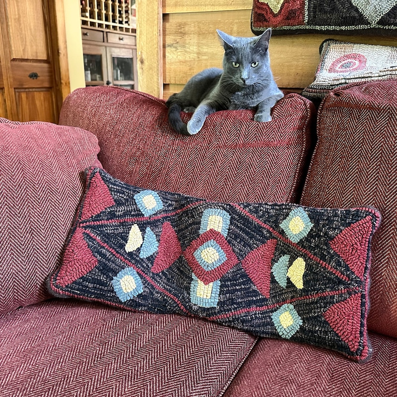 Hooked Rug Pillow - Etsy