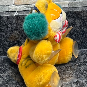 Garfield Plush Toy - Hang on - Christmas - Holiday - Winter - Candy ...