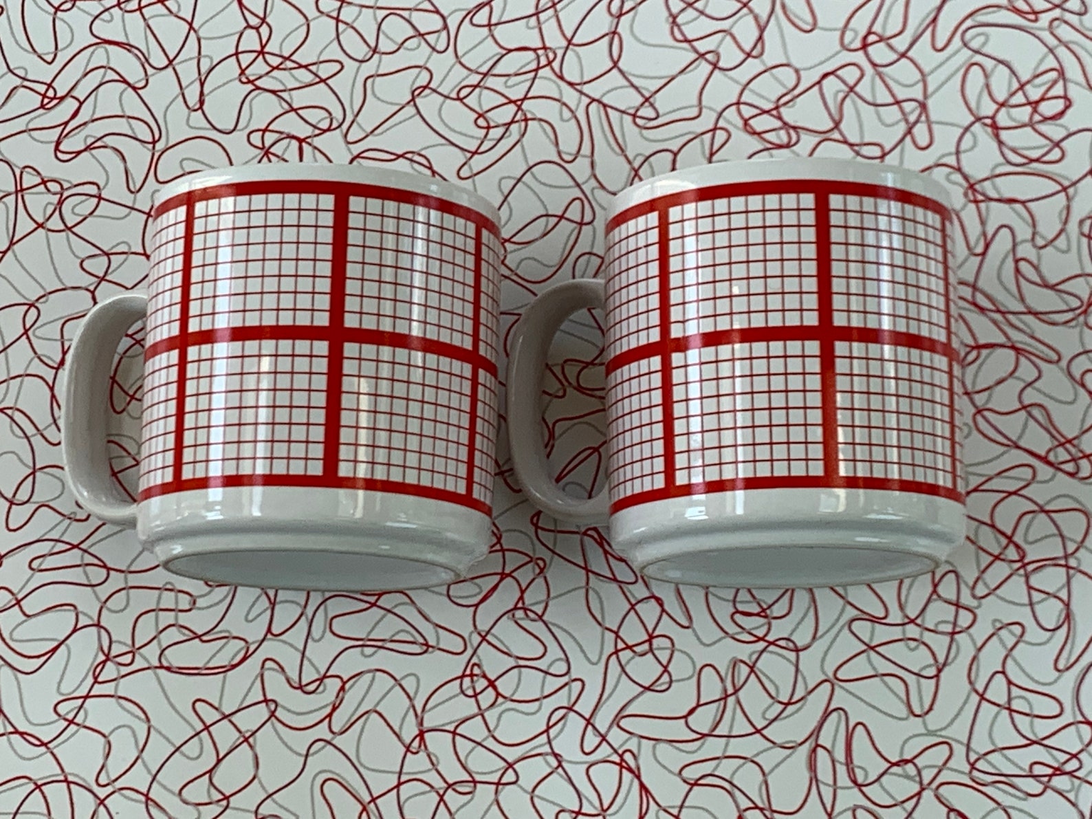 Mod Geometric Mugs Grid Graph Graphic Red White - Etsy