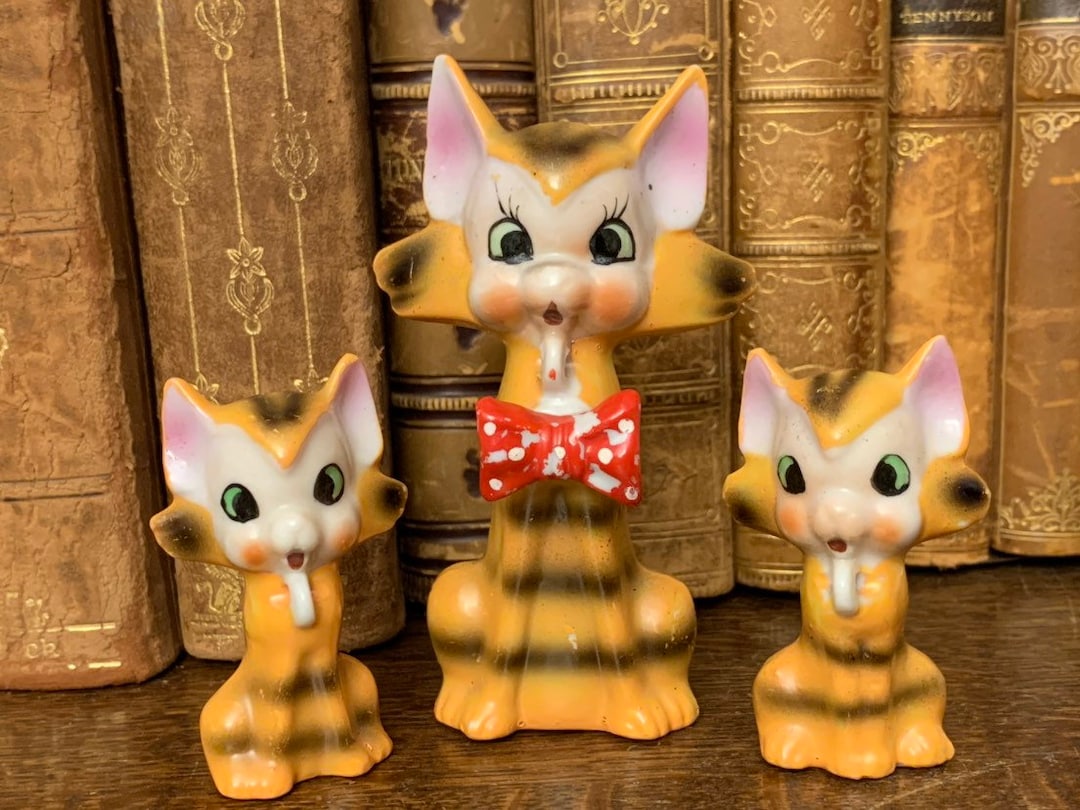 Rare Cat Family - Lipper and Mann - Striped - Figurines - Collectible ...