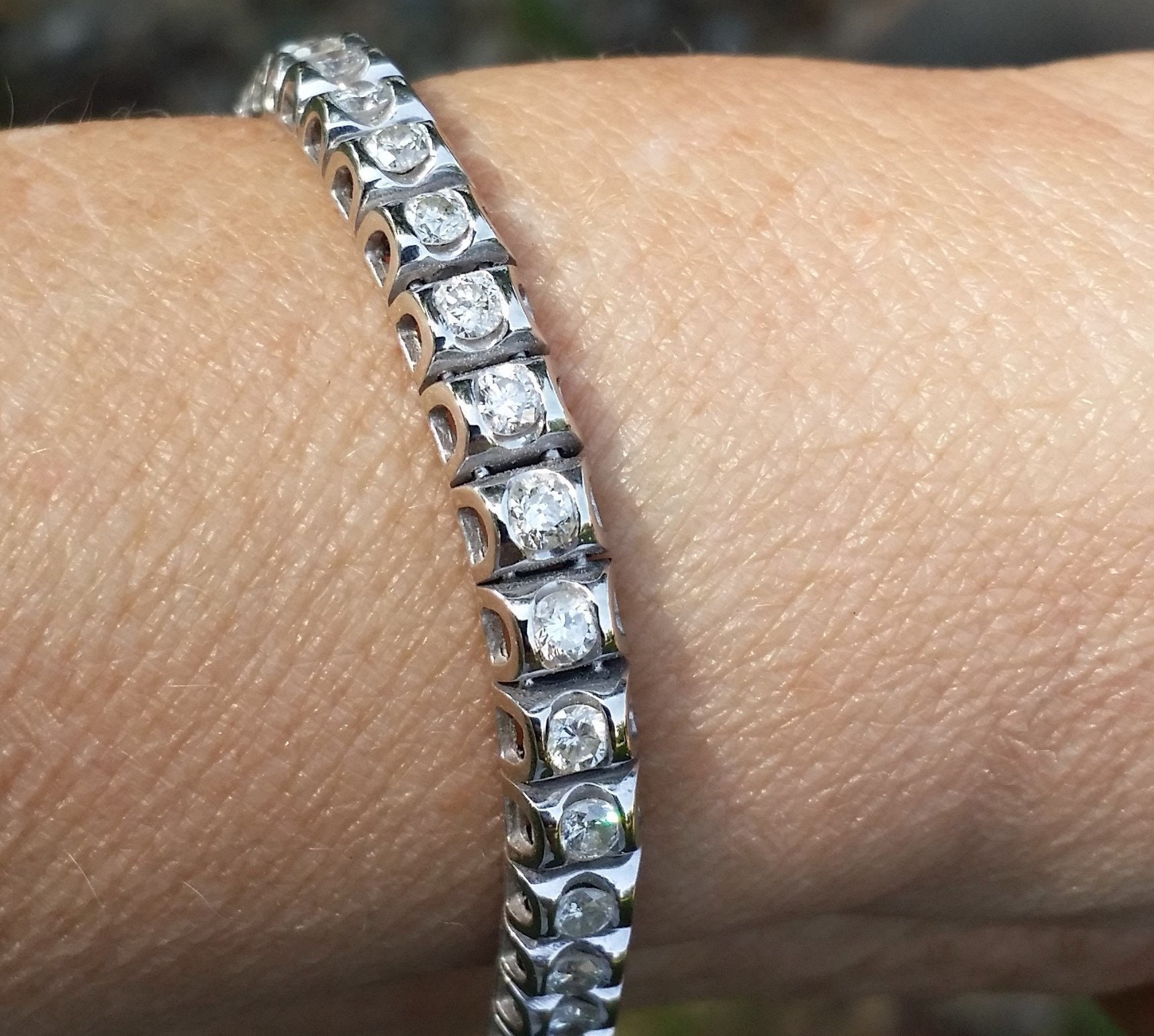4k tennis bracelet store