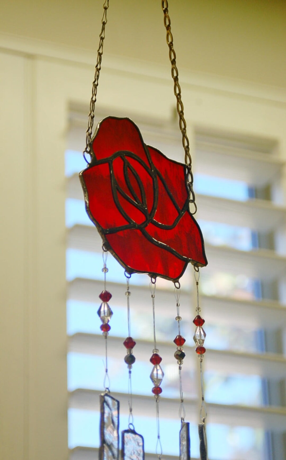 Rose W/ Chimes Valentine Red Rose Clear Textured Wind Chimes Stained ...