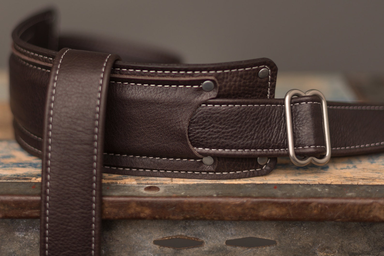 Shoulder Pad Series 1.5 Mahogany Leather Guitar Strap | Etsy